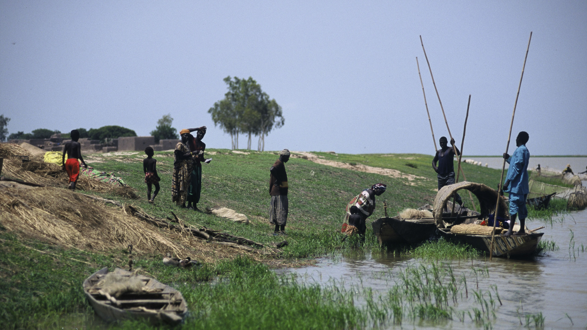 Water sharing in the Upper Niger Basin - Wetlands International